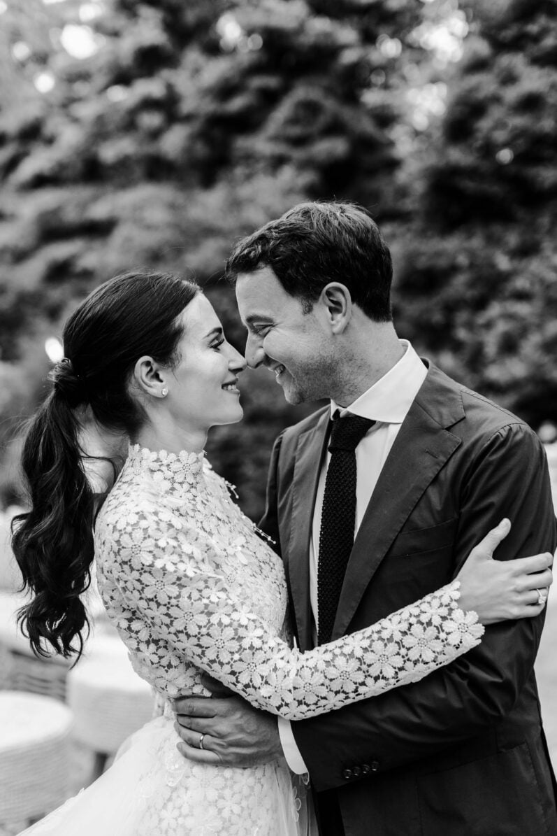 Vega - Mira Zwillinger