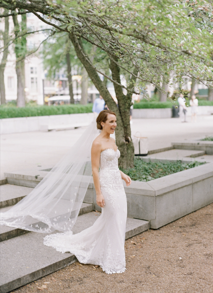 Chaz - Mira Zwillinger