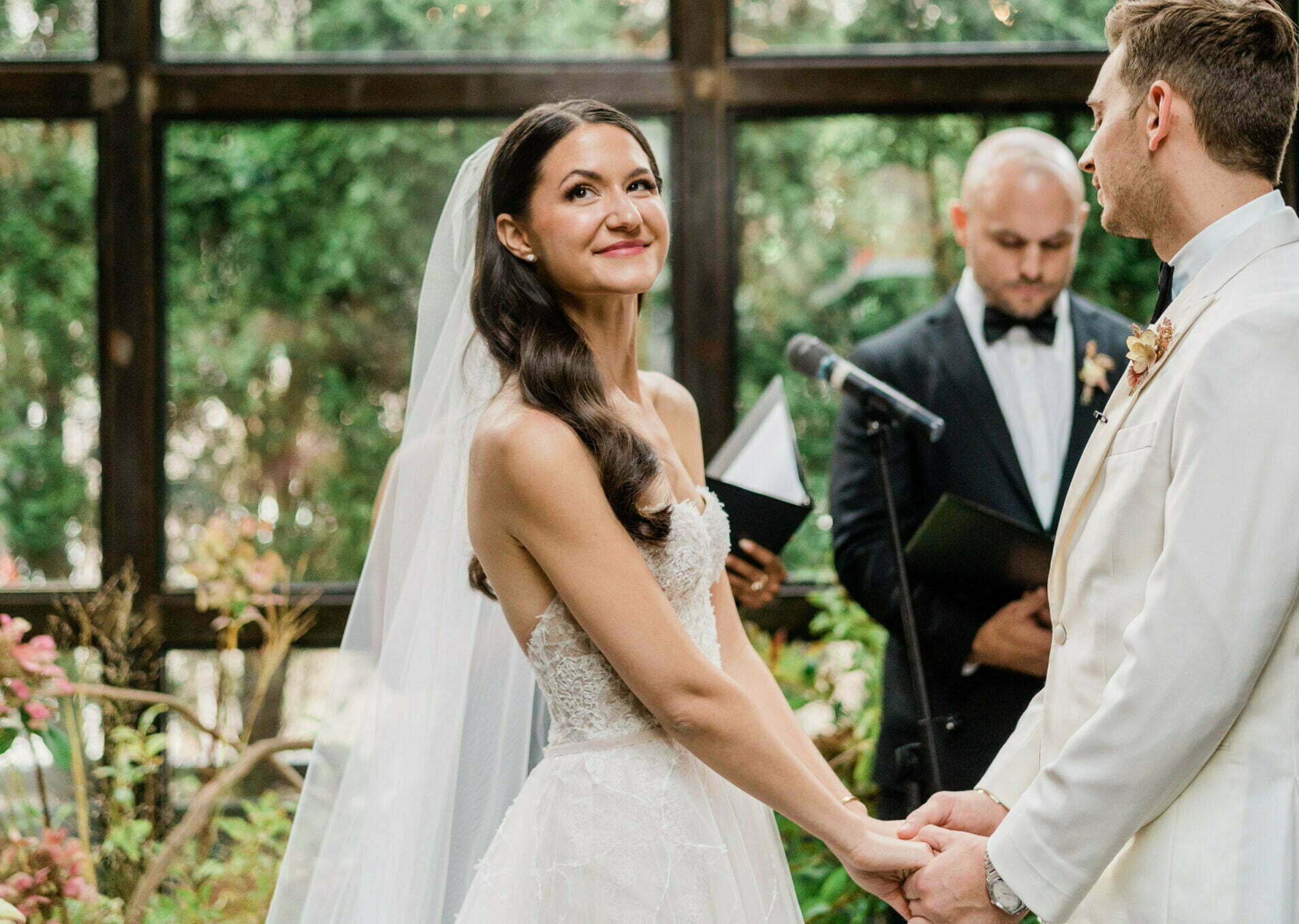 BRIDE OF THE WEEK: Beautiful Ashley Frankino | Mira Zwillinger