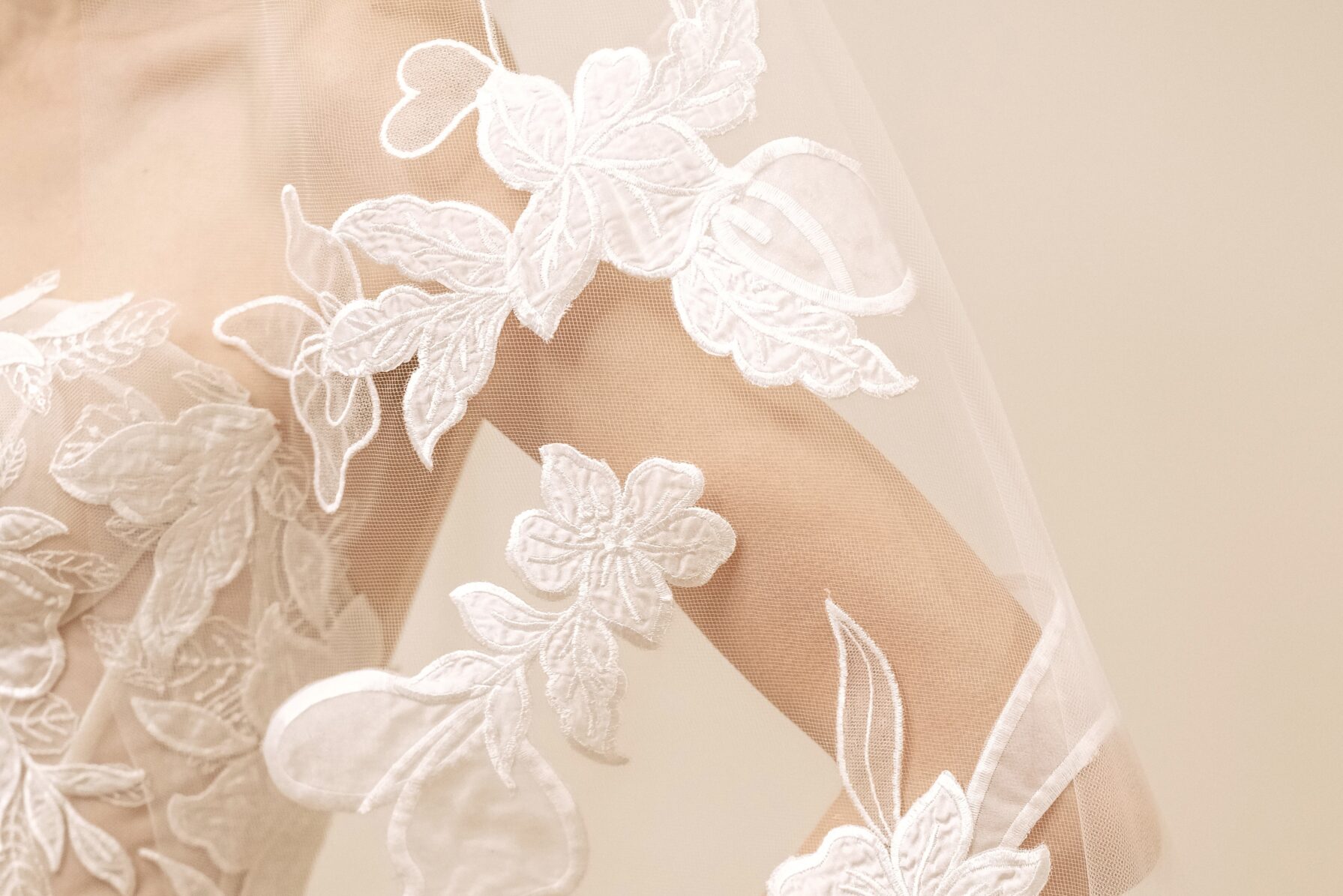 Elevate your Bridal Look with our New Veils Collection!