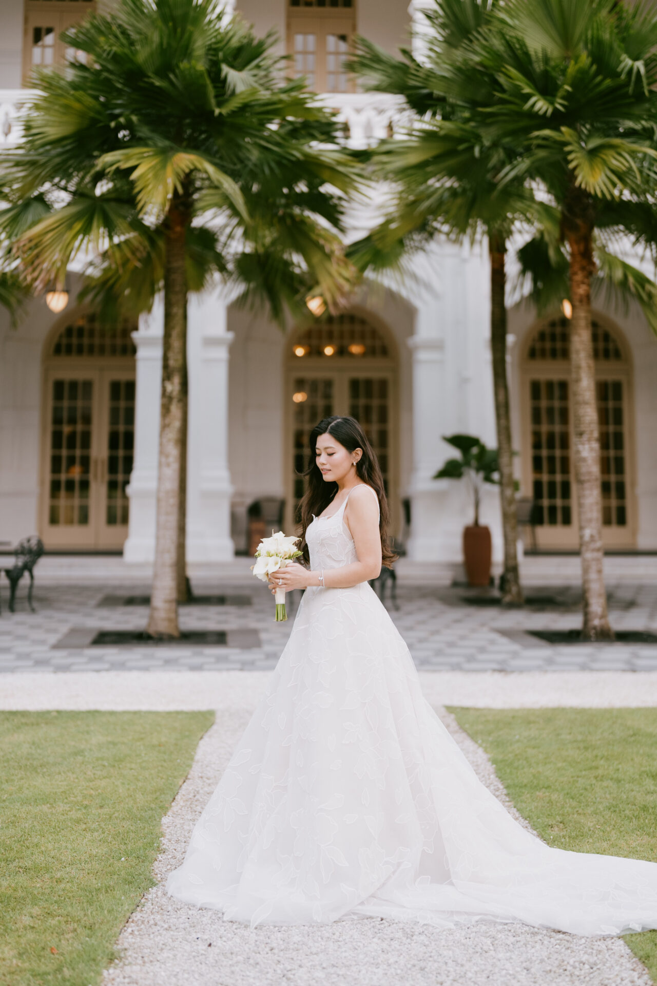 BRIDE OF THE WEEK: Niki Lim’s Elegant & Stunning Wedding Style