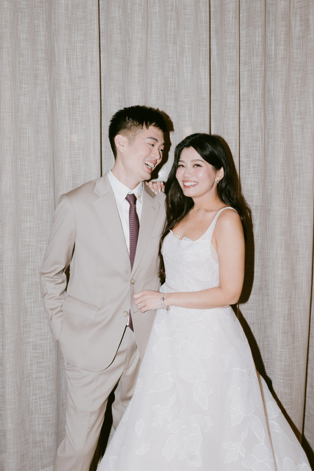 BRIDE OF THE WEEK: Niki Lim’s Elegant & Stunning Wedding Style