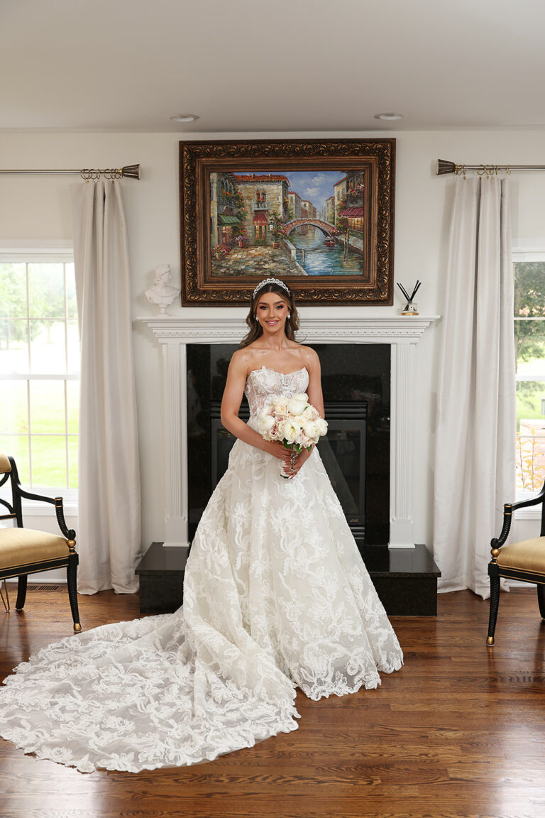 Ami - Mira Zwillinger