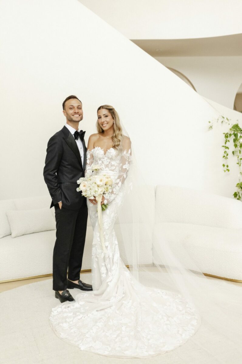 SONIL: Sculpted to Perfection for the Modern Bride - Mira Zwillinger